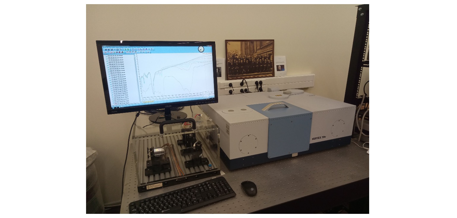 ИК-Фурье спектрометр VERTEX 70v | Сколтех